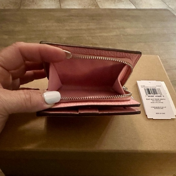 Coach | Bags | Coach Pink Pebbled Leather Snap Wallet With Sundae ...